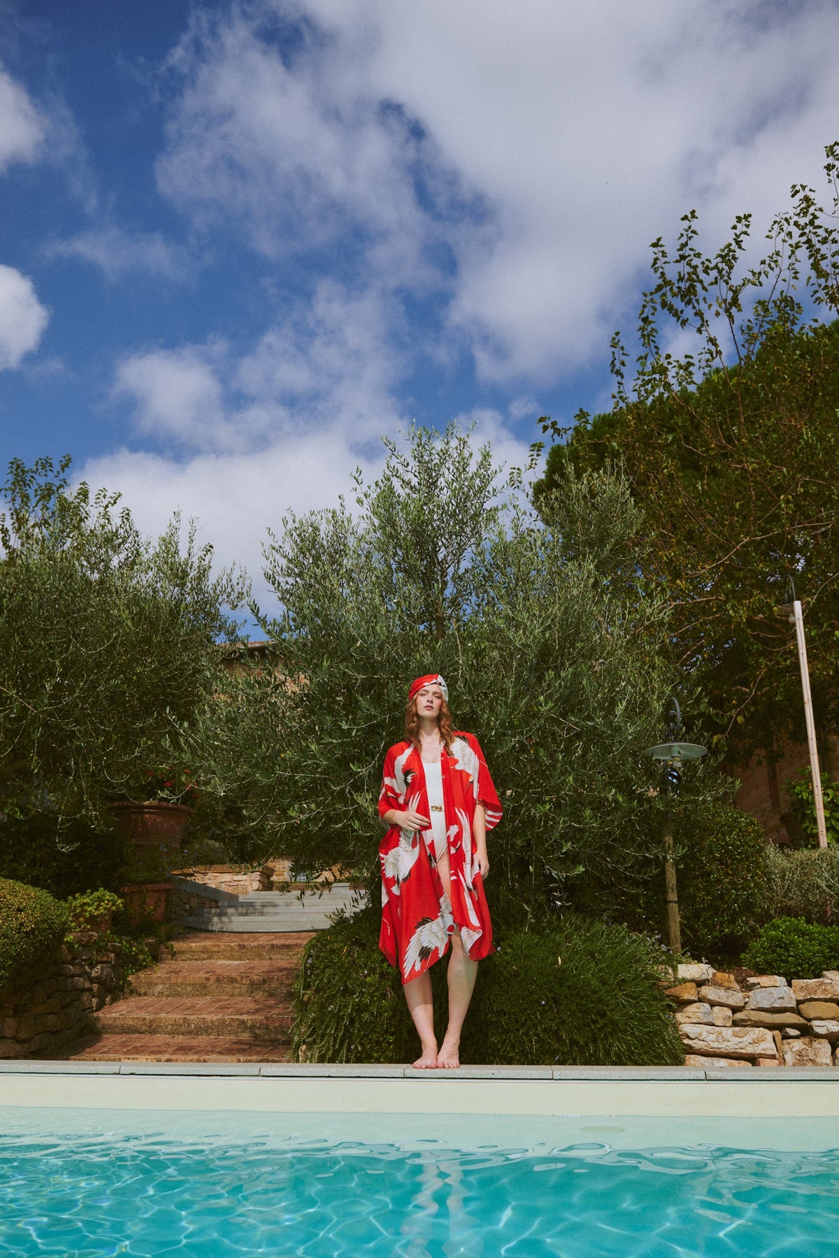 Stork Scarlet Throwover – One Hundred Stars